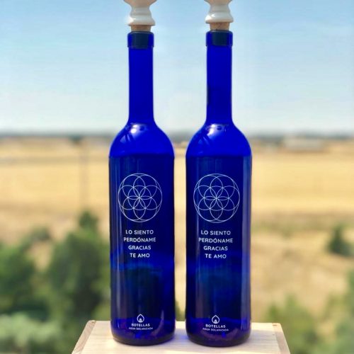 Agua botella azul | Agua solarizada Ho'oponopono | Agua solar azul